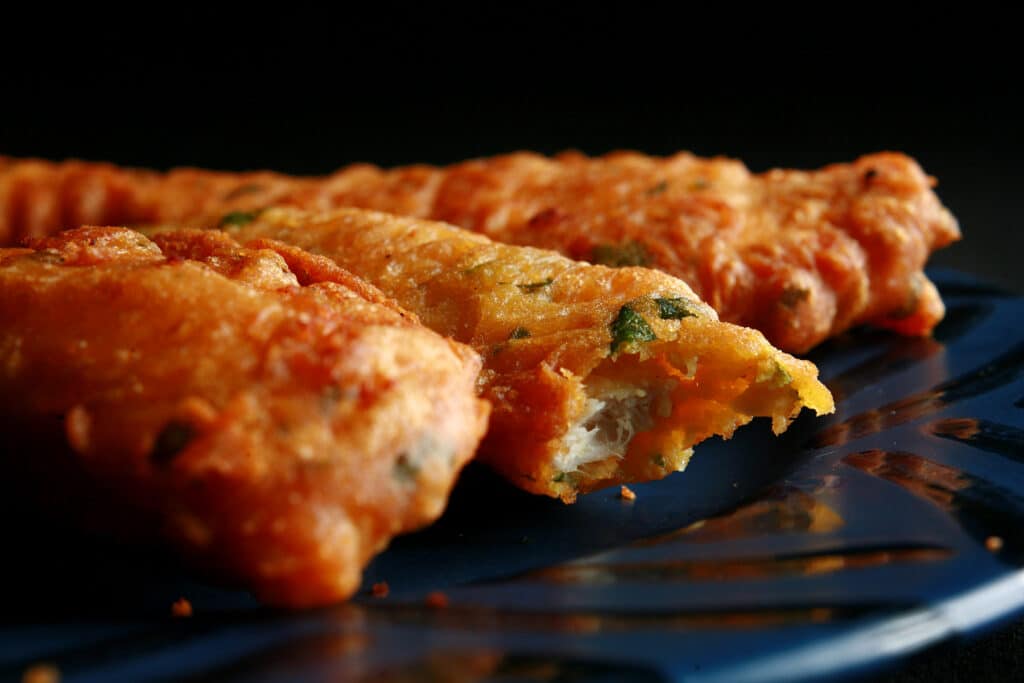 Easy, Crispy Chicken Pakora Recipe [Gluten-Free!] - Beyond Flour