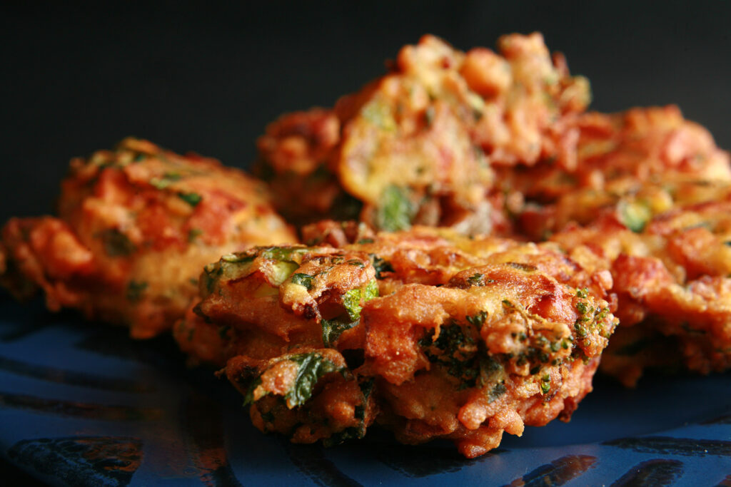 Mixed Vegetable Pakora Recipe [Veggie Pakora] - Beyond Flour