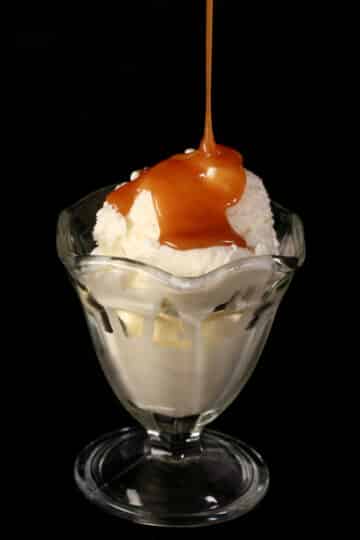 Maple Caramel Sauce [Maple Syrup Caramel] - Beyond Flour